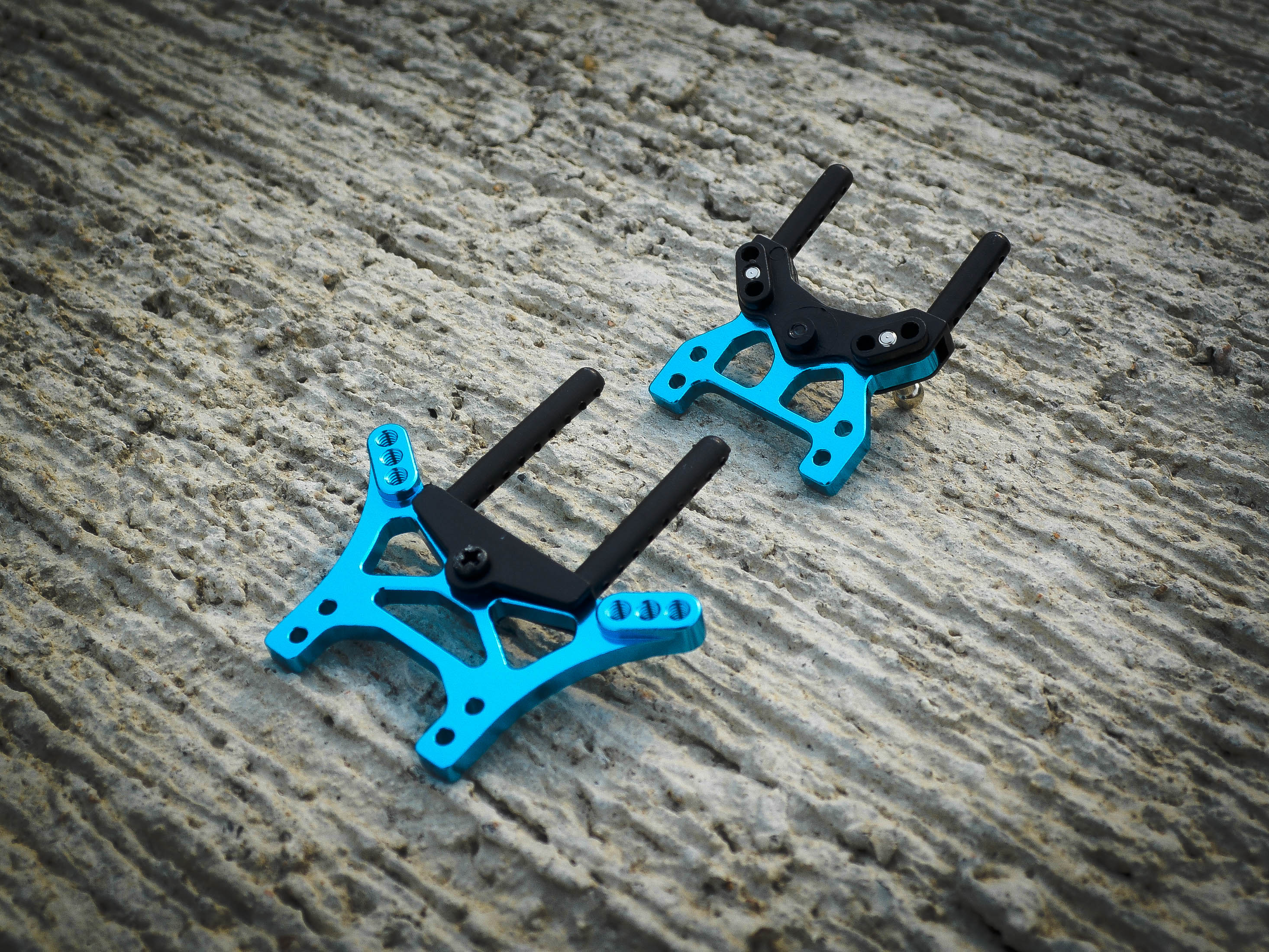 Front & Rear Aluminum Shock Tower For RC18T - AsiaTees.com